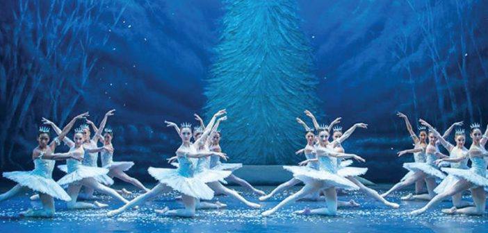 Take Ten: Great British Holiday Traditions | British Heritage