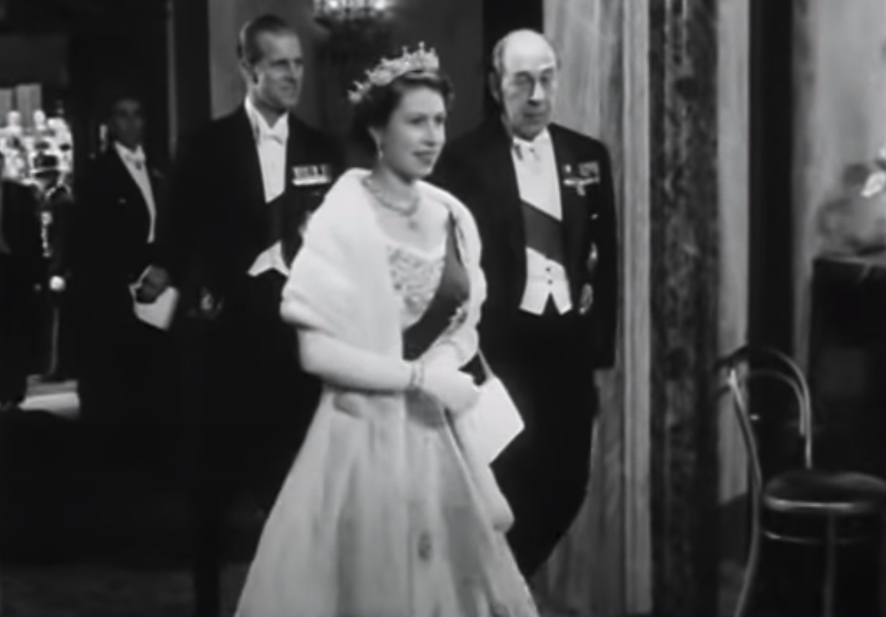 Queen Elizabeth at the Opera