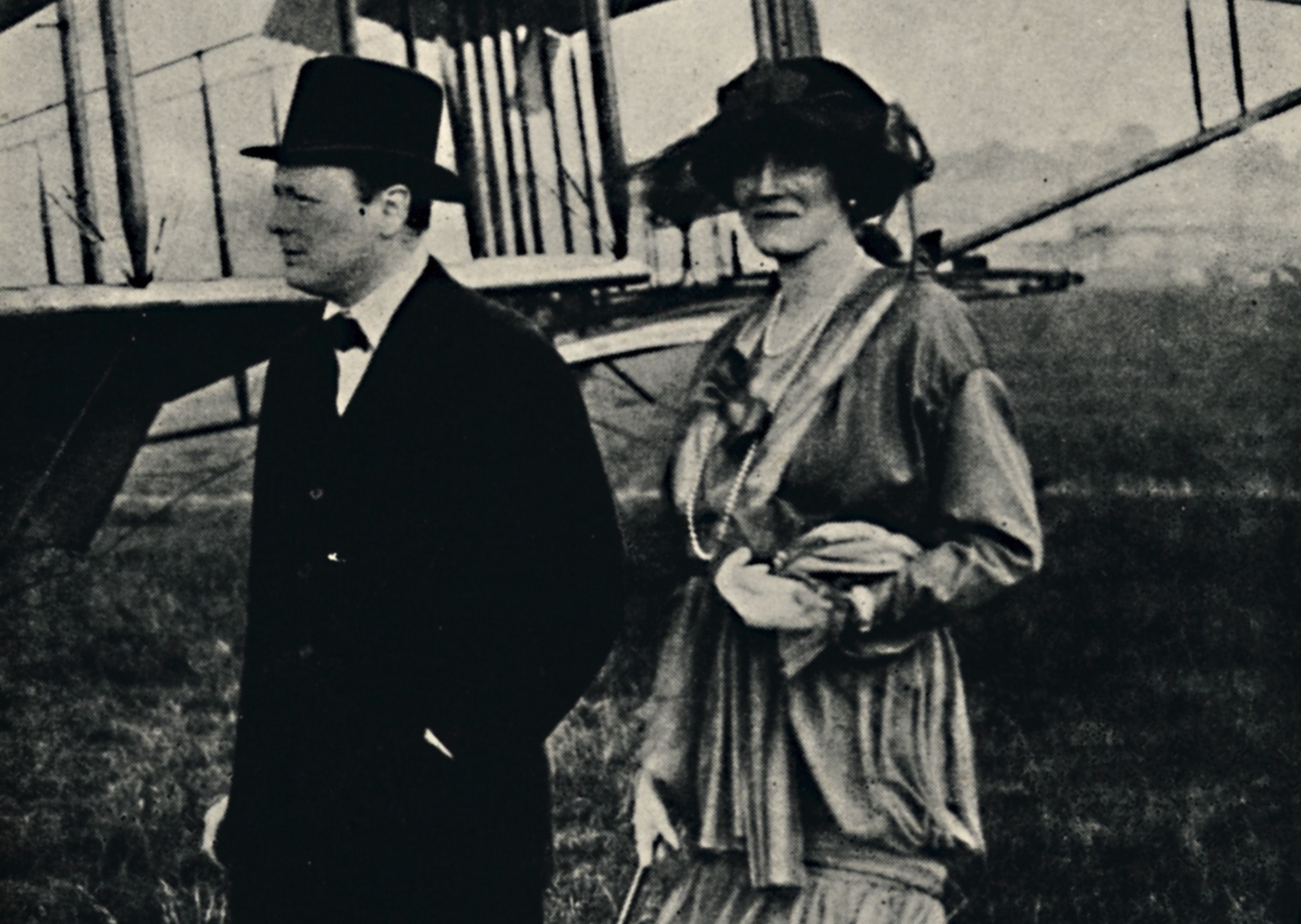 Winston churchill and clementine wedding | Beachweddingtips.com