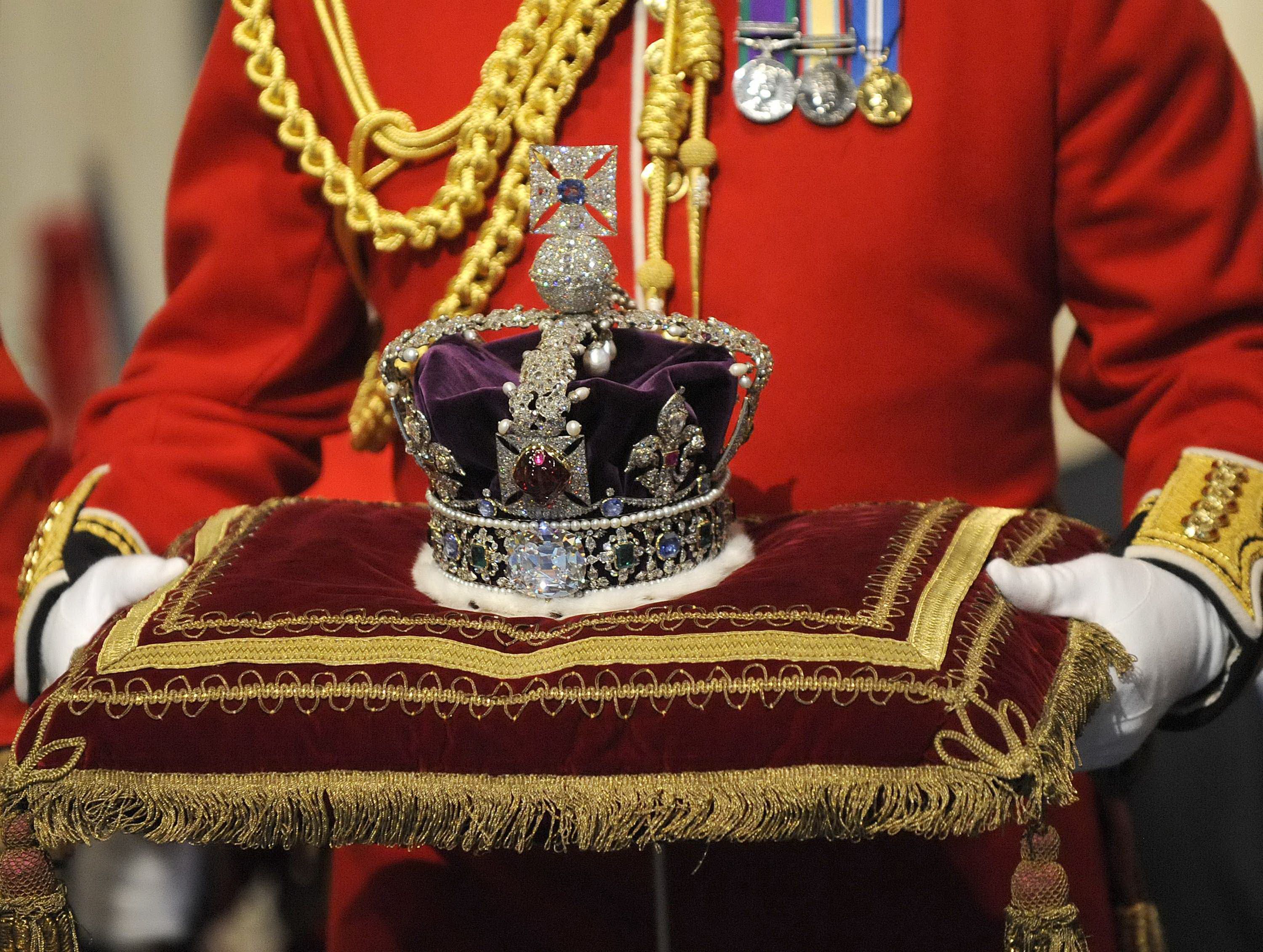 The Queen The Cullinan Diamond The World s Largest Diamond British 